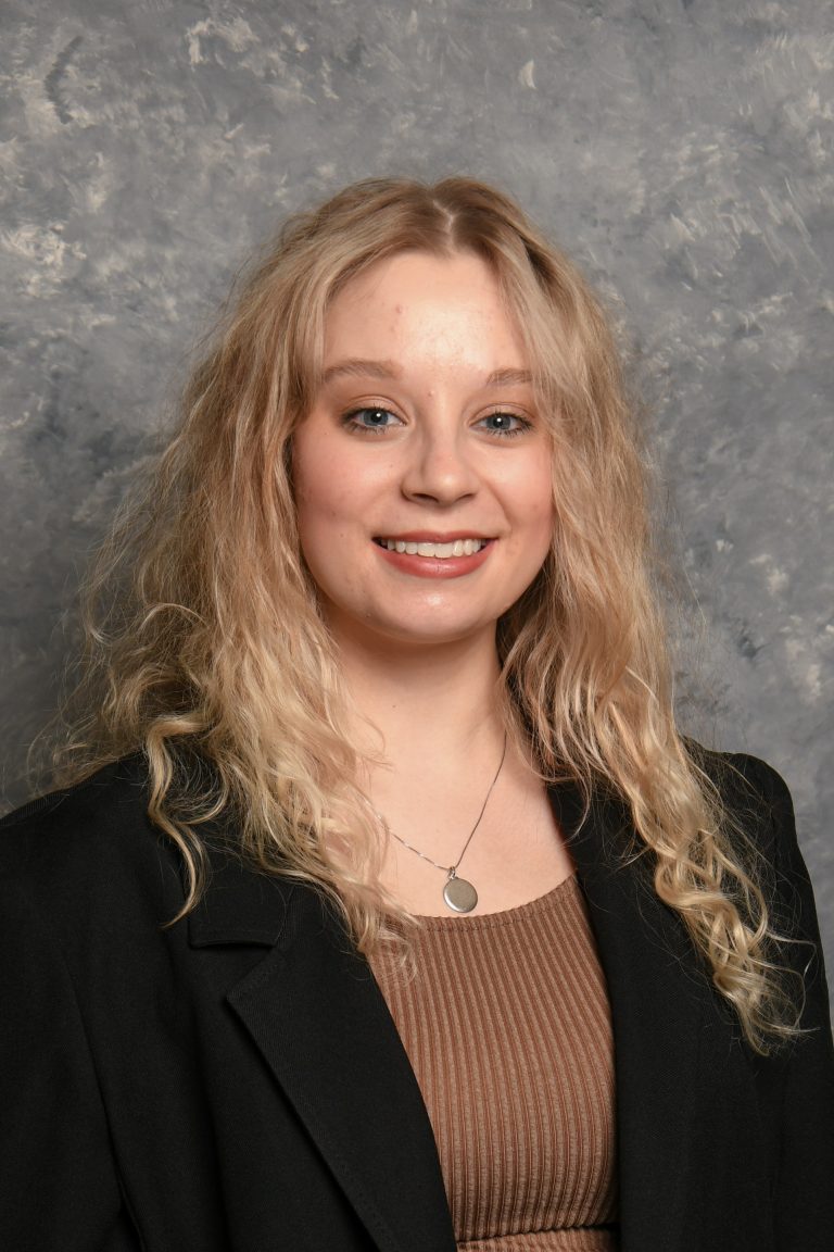 Scholarship Recipients – The Jackie Macaulay Auction – UW–Madison